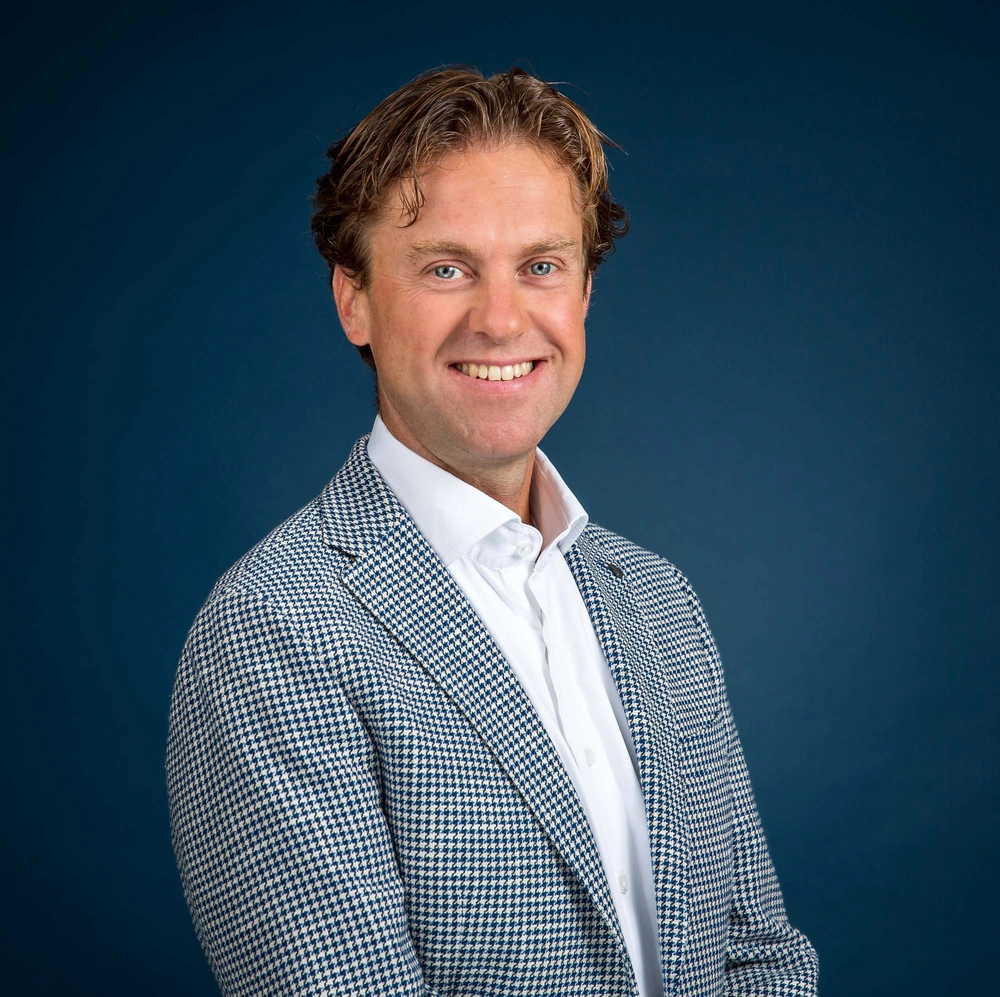 Ivo Konings - Collegamento